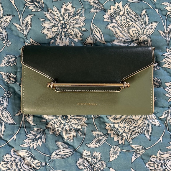 Strathberry | Bags | Strathberry Multrees Chain Wallet With Gold Chain ...
